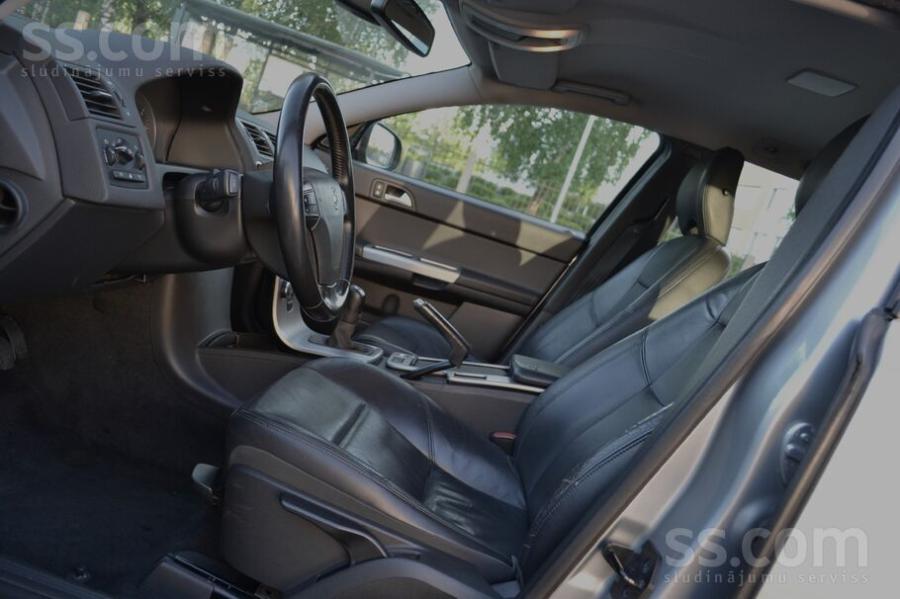 Volvo V50 2009 Jelgava, ar dzinēja tilpumu 1.60 L un nobraukumu 0 tūkst. km par 3790 €, foto 9 vietnē AUTOMOTO.COM.LV