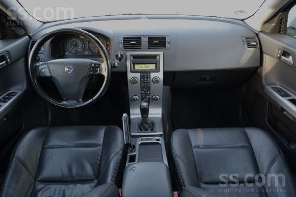 Volvo V50 2009 in Jelgava, with an engine capacity of 1.60 L and mileage of 0 thousand km for 3790 €, photo 10 on AUTOMOTO.COM.LV