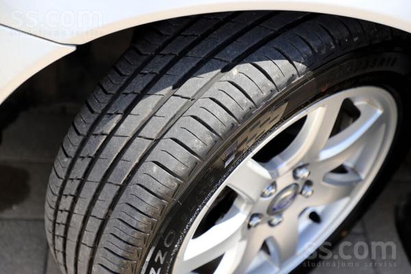 Volvo V50 2009 Tukums, ar dzinēja tilpumu 1.60 L un nobraukumu 268 tūkst. km par 1600 €, foto 6 vietnē AUTOMOTO.COM.LV