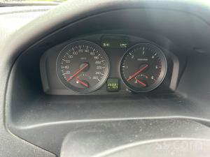 Вольво В50 2009 в Рига, объемом двигателя 1.60 л и пробегом 264 тыс. км за 2600 €, фото 6 на AUTOMOTO.COM.LV