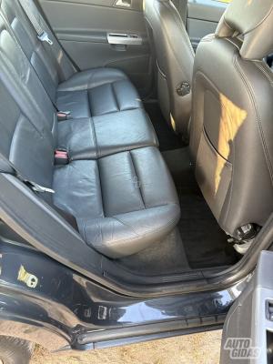 Volvo V50 2009 in Silale, with an engine capacity of 1.60 L and mileage of 288 thousand km for 2750 €, photo 12 on AUTOMOTO.COM.LV