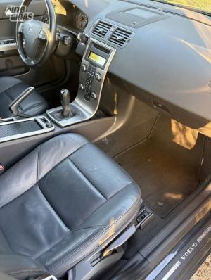 Volvo V50 2009 in Silale, with an engine capacity of 1.60 L and mileage of 288 thousand km for 2750 €, photo 13 on AUTOMOTO.COM.LV