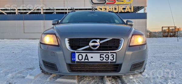 Volvo V50 2010 Daugavpils, ar dzinēja tilpumu 1.60 L un nobraukumu 283 tūkst. km par 3500 €, foto 8 vietnē AUTOMOTO.COM.LV