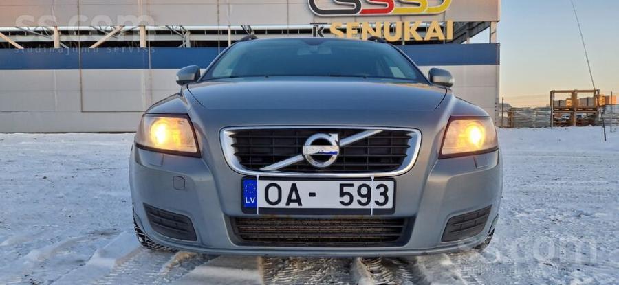 Volvo V50 2010 Daugavpils, ar dzinēja tilpumu 1.60 L un nobraukumu 283 tūkst. km par 3500 €, foto 8 vietnē AUTOMOTO.COM.LV