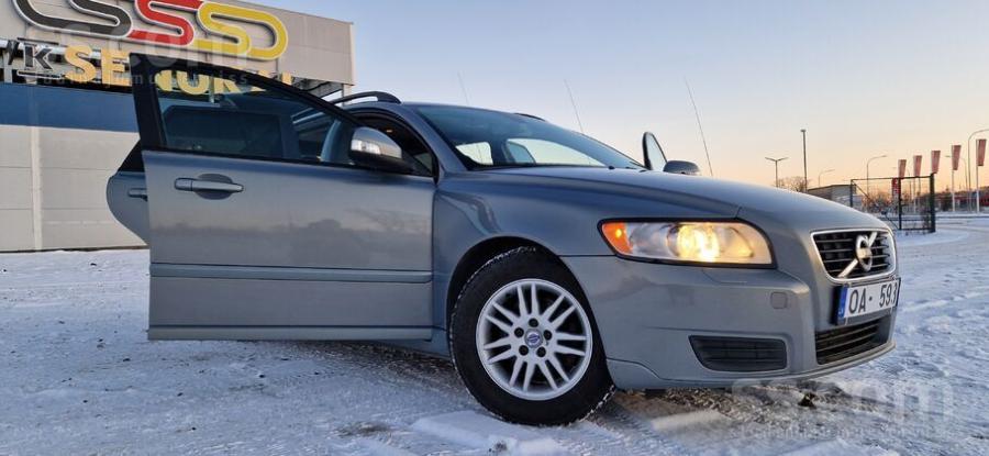 Volvo V50 2010 Daugavpils, ar dzinēja tilpumu 1.60 L un nobraukumu 283 tūkst. km par 3500 €, foto 31 vietnē AUTOMOTO.COM.LV