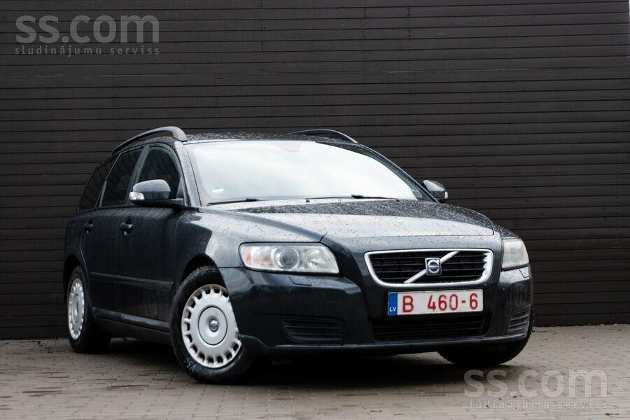 Volvo V50 2010 in Riga, with an engine capacity of 1.60 L and mileage of 278 thousand km for 4490 €, photo 2 on AUTOMOTO.COM.LV