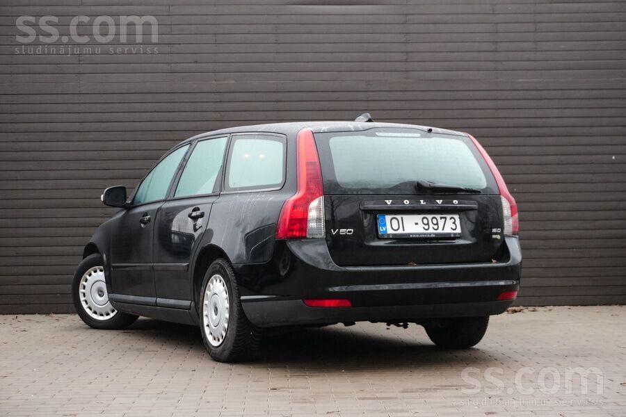 Volvo V50 2010 Rīga, ar dzinēja tilpumu 1.60 L un nobraukumu 341 tūkst. km par 4290 €, foto 4 vietnē AUTOMOTO.COM.LV