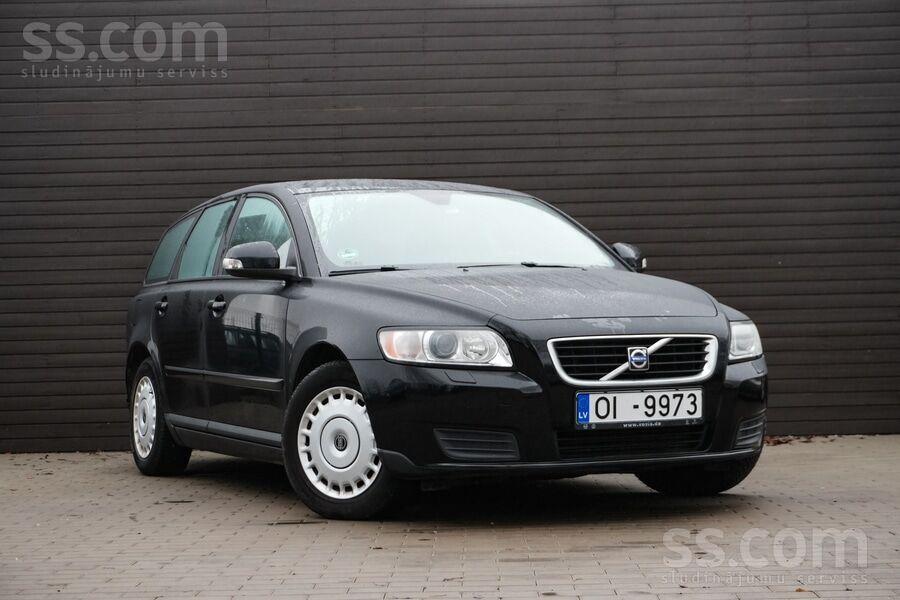 Volvo V50 2010 in Riga, with an engine capacity of 1.60 L and mileage of 341 thousand km for 4290 €, photo 2 on AUTOMOTO.COM.LV
