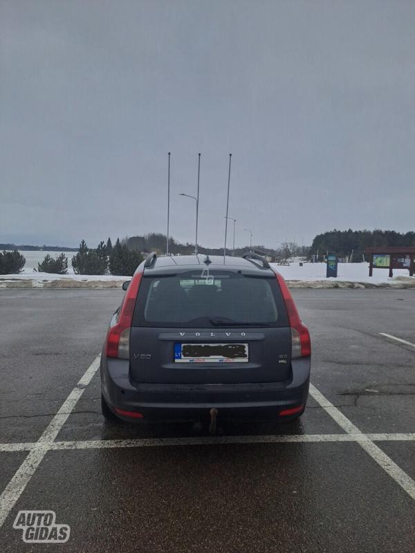 Volvo V50 2010 Kupiškis, ar dzinēja tilpumu 1.60 L un nobraukumu 575 tūkst. km par 2555 €, foto 5 vietnē AUTOMOTO.COM.LV