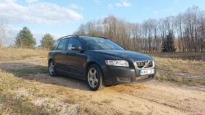 Volvo V50 2010 Viļņa, ar dzinēja tilpumu 1.60 L un nobraukumu 312 tūkst. km par 2390 €, foto  vietnē AUTOMOTO.COM.LV