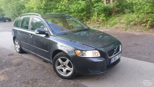 Volvo V50 2010 Viļņa, ar dzinēja tilpumu 1.60 L un nobraukumu 313 tūkst. km par 2290 €, foto 3 vietnē AUTOMOTO.COM.LV