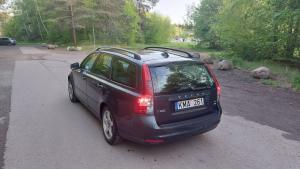 Volvo V50 2010 Viļņa, ar dzinēja tilpumu 1.60 L un nobraukumu 313 tūkst. km par 2290 €, foto 5 vietnē AUTOMOTO.COM.LV