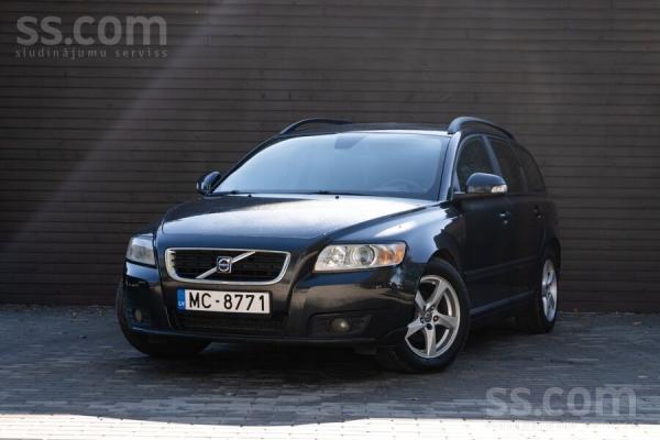 Volvo V50 2010 in Riga, with an engine capacity of 1.60 L and mileage of 367 thousand km for 3590 €, photo 1 on AUTOMOTO.COM.LV