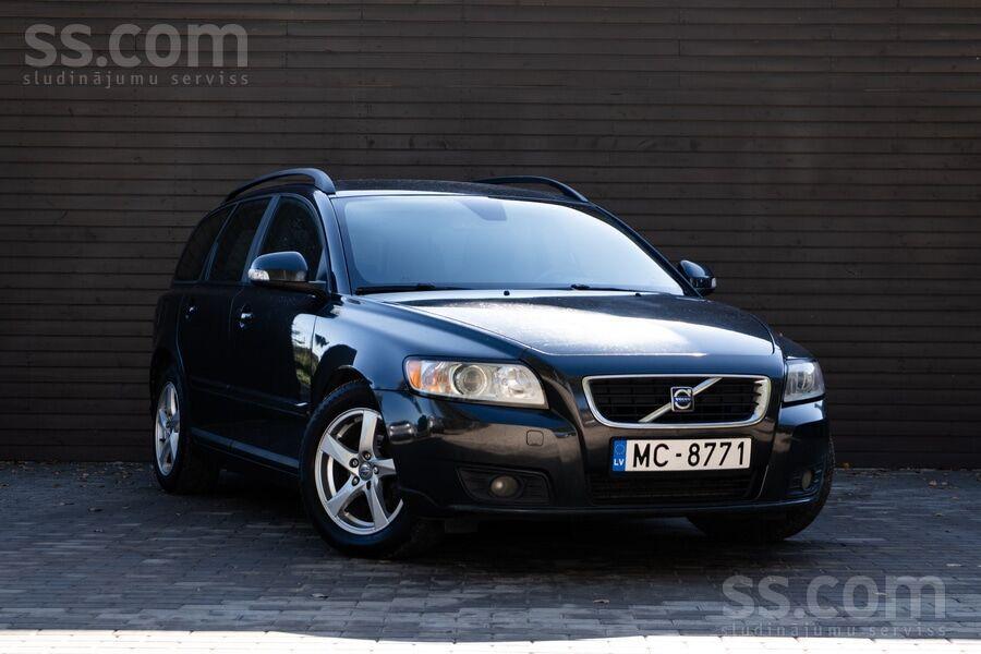 Volvo V50 2010 Rīga, ar dzinēja tilpumu 1.60 L un nobraukumu 367 tūkst. km par 3590 €, foto 3 vietnē AUTOMOTO.COM.LV