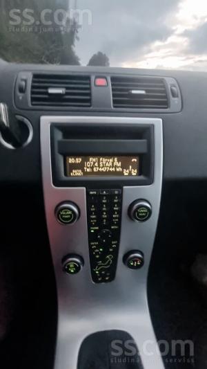 Вольво В50 2010 в Цесис, объемом двигателя 2.00 л и пробегом 359 тыс. км за 2500 €, фото 18 на AUTOMOTO.COM.LV