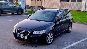 Вольво В50 2010 в Цесис, объемом двигателя 2.00 л и пробегом 359 тыс. км за 2500 €, фото 21 на AUTOMOTO.COM.LV