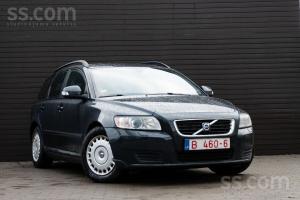 Volvo V50 2010 Rīga, ar dzinēja tilpumu 1.60 L un nobraukumu 278 tūkst. km par 4490 €, foto 3 vietnē AUTOMOTO.COM.LV
