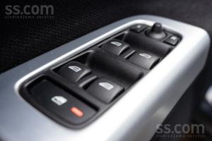 Volvo V50 2010 Rīga, ar dzinēja tilpumu 1.60 L un nobraukumu 278 tūkst. km par 4490 €, foto 12 vietnē AUTOMOTO.COM.LV