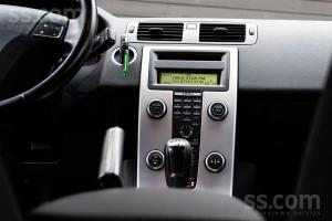 Volvo V50 2010 Rīga, ar dzinēja tilpumu 1.60 L un nobraukumu 278 tūkst. km par 4490 €, foto 15 vietnē AUTOMOTO.COM.LV