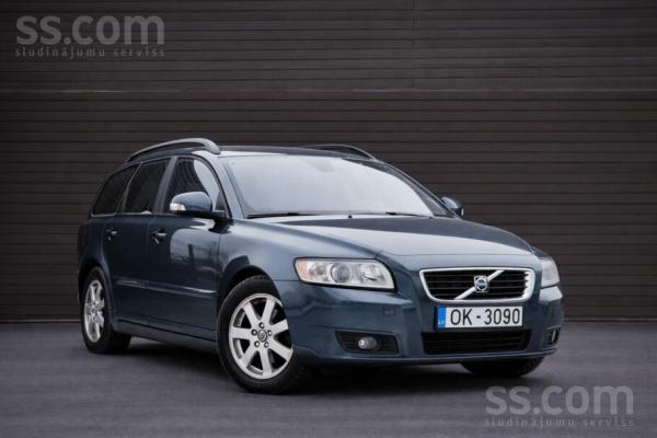 Volvo V50 2010 Rīga, ar dzinēja tilpumu 1.60 L un nobraukumu 234 tūkst. km par 4490 €, foto 2 vietnē AUTOMOTO.COM.LV