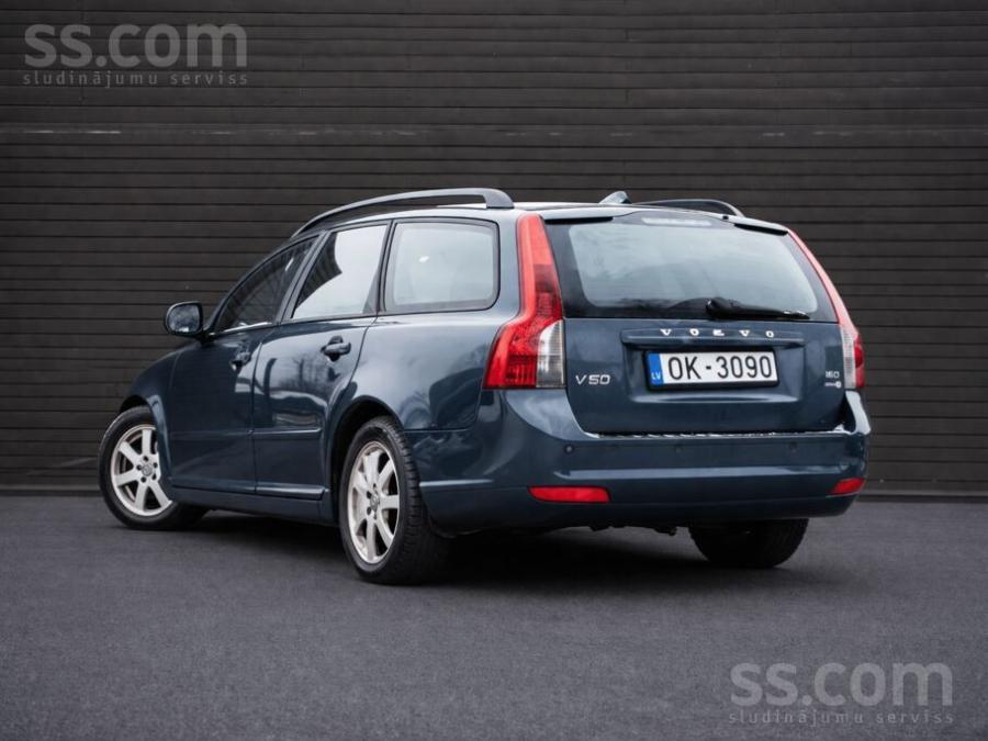 Volvo V50 2010 Rīga, ar dzinēja tilpumu 1.60 L un nobraukumu 234 tūkst. km par 4490 €, foto 5 vietnē AUTOMOTO.COM.LV