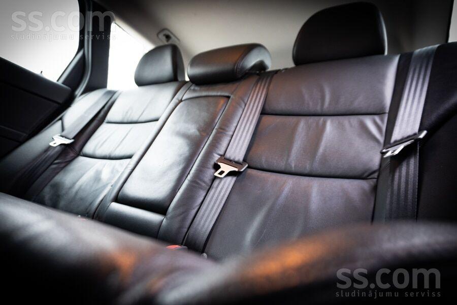 Volvo V50 2010 Rīga, ar dzinēja tilpumu 1.60 L un nobraukumu 234 tūkst. km par 4490 €, foto 9 vietnē AUTOMOTO.COM.LV
