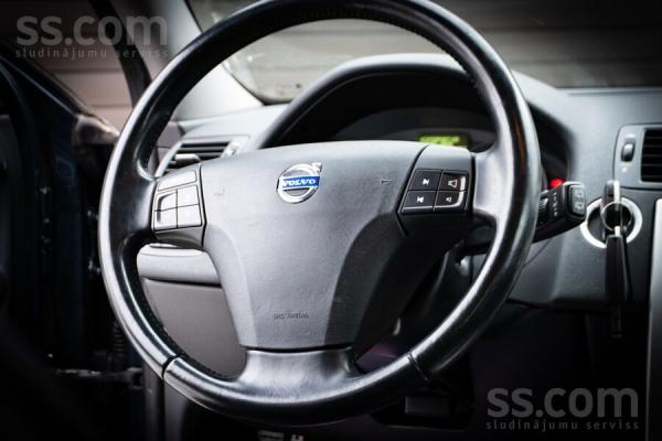 Volvo V50 2010 Rīga, ar dzinēja tilpumu 1.60 L un nobraukumu 234 tūkst. km par 4490 €, foto 9 vietnē AUTOMOTO.COM.LV