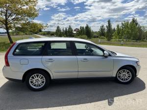 Volvo V50 2010 Aizkraukle, ar dzinēja tilpumu 1.60 L un nobraukumu 294 tūkst. km par 2800 €, foto 4 vietnē AUTOMOTO.COM.LV
