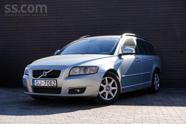Volvo V50 2010 in Riga, with an engine capacity of 1.60 L and mileage of 309 thousand km for 3990 €, photo 1 on AUTOMOTO.COM.LV