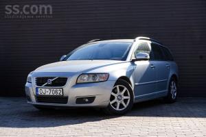 Volvo V50 2010 Rīga, ar dzinēja tilpumu 1.60 L un nobraukumu 309 tūkst. km par 3990 €, foto  vietnē AUTOMOTO.COM.LV