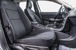 Volvo V50 2010 in Kaunas, with an engine capacity of 1.60 L and mileage of 260 thousand km for 4490 €, photo 13 on AUTOMOTO.COM.LV