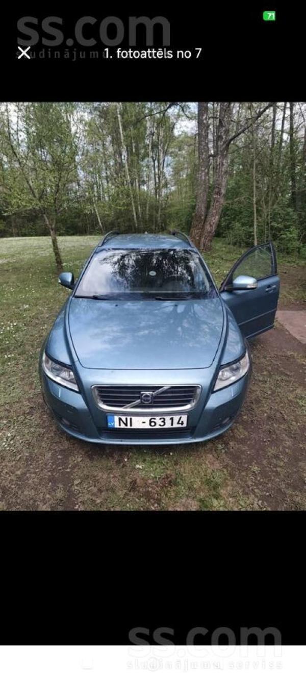 Volvo V50 2010 in Preili, with an engine capacity of 1.60 L and mileage of 276 thousand km for 3900 €, photo 1 on AUTOMOTO.COM.LV