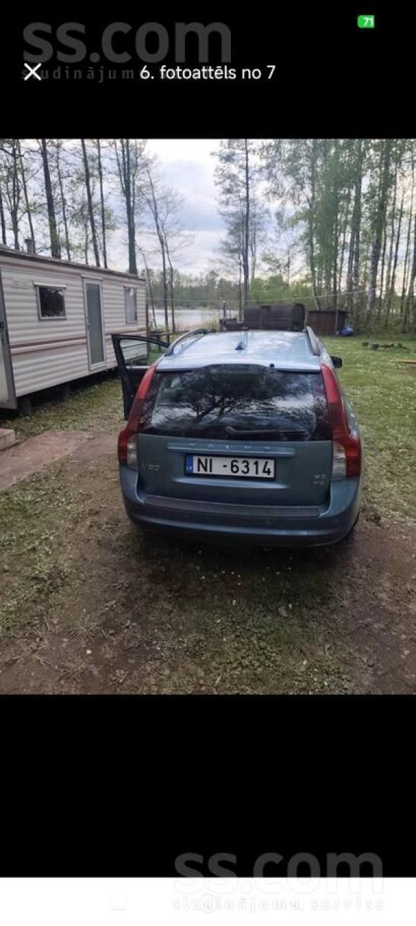 Volvo V50 2010 in Preili, with an engine capacity of 1.60 L and mileage of 276 thousand km for 3900 €, photo 5 on AUTOMOTO.COM.LV