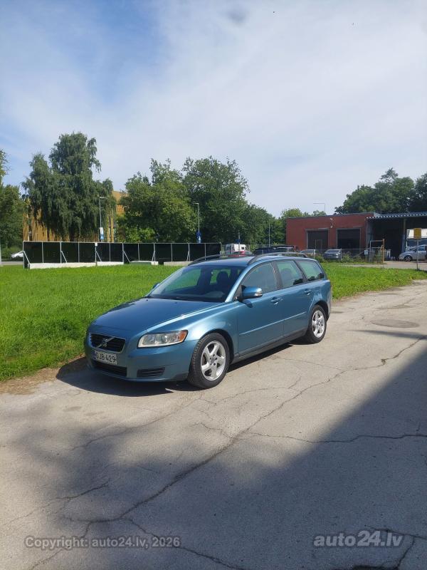Volvo V50 2010 Tallina, ar dzinēja tilpumu 1.60 L un nobraukumu 267 tūkst. km par 3650 €, foto 7 vietnē AUTOMOTO.COM.LV