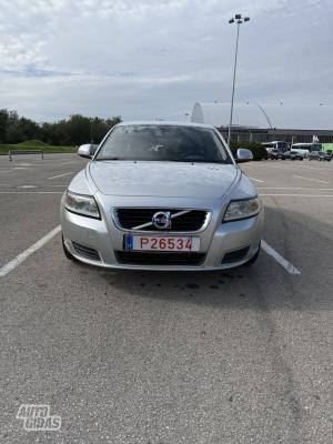 Volvo V50 2010 Šauļi, ar dzinēja tilpumu 1.60 L un nobraukumu 333 tūkst. km par 3450 €, foto  vietnē AUTOMOTO.COM.LV