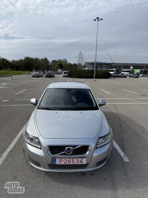 Volvo V50 2010 Šauļi, ar dzinēja tilpumu 1.60 L un nobraukumu 333 tūkst. km par 3450 €, foto 3 vietnē AUTOMOTO.COM.LV