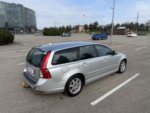 Volvo V50 2010 Šauļi, ar dzinēja tilpumu 1.60 L un nobraukumu 333 tūkst. km par 3450 €, foto 8 vietnē AUTOMOTO.COM.LV
