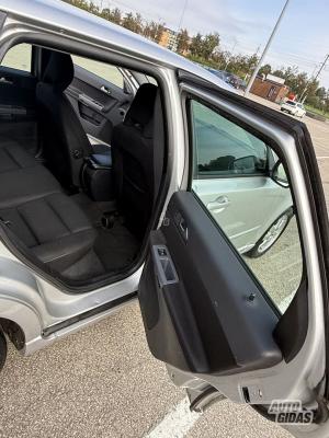 Volvo V50 2010 Šauļi, ar dzinēja tilpumu 1.60 L un nobraukumu 333 tūkst. km par 3450 €, foto 22 vietnē AUTOMOTO.COM.LV