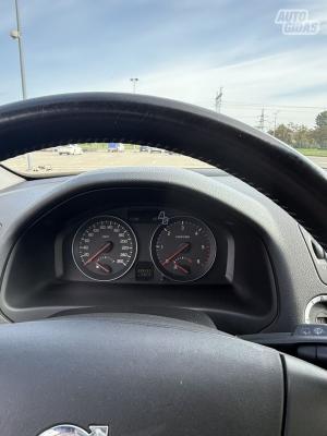 Volvo V50 2010 Šauļi, ar dzinēja tilpumu 1.60 L un nobraukumu 333 tūkst. km par 3450 €, foto 28 vietnē AUTOMOTO.COM.LV
