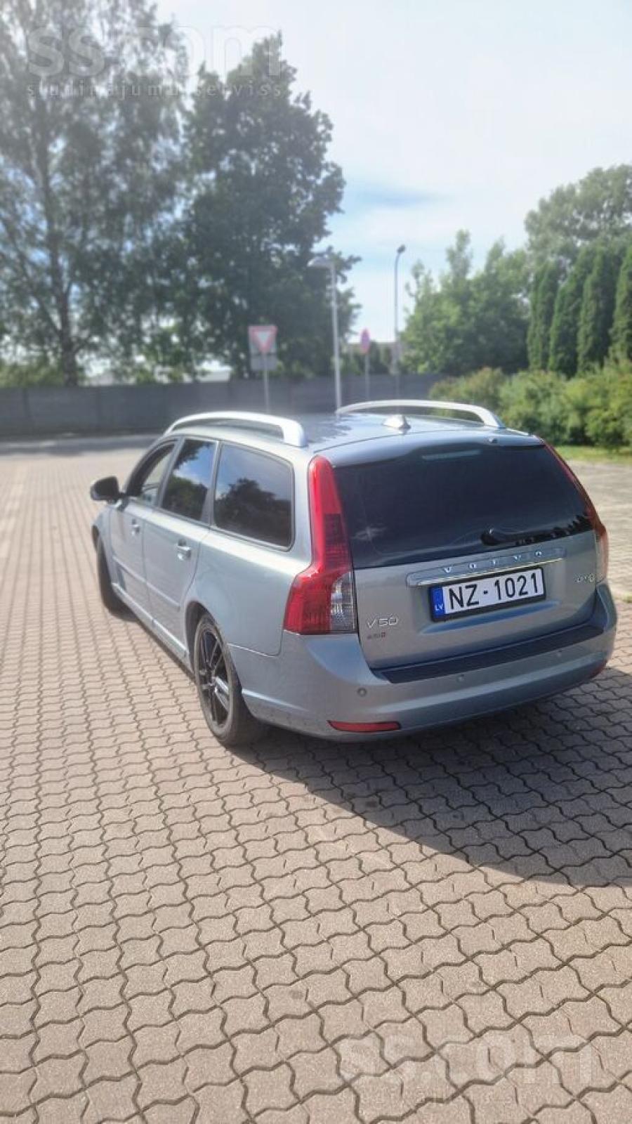 Volvo V50 2011 Jelgava, ar dzinēja tilpumu 1.60 L un nobraukumu 227 tūkst. km par 5200 €, foto 5 vietnē AUTOMOTO.COM.LV