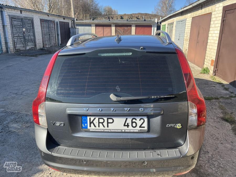 Volvo V50 2011 in Marijampole, with an engine capacity of 1.60 L and mileage of 250 thousand km for 2900 €, photo 1 on AUTOMOTO.COM.LV