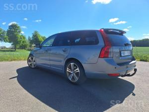 Volvo V50 2011 in Riga, with an engine capacity of 1.60 L and mileage of 219 thousand km for 4700 €, photo 7 on AUTOMOTO.COM.LV