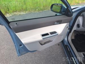 Volvo V50 2011 in Riga, with an engine capacity of 1.60 L and mileage of 219 thousand km for 4700 €, photo 10 on AUTOMOTO.COM.LV