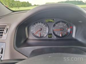 Volvo V50 2011 in Riga, with an engine capacity of 1.60 L and mileage of 219 thousand km for 4700 €, photo 17 on AUTOMOTO.COM.LV