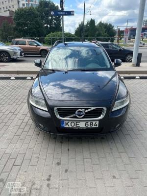 Вольво В50 2011 в Каунас, объемом двигателя 1.60 л и пробегом 266 тыс. км за 3200 €, фото  на AUTOMOTO.COM.LV