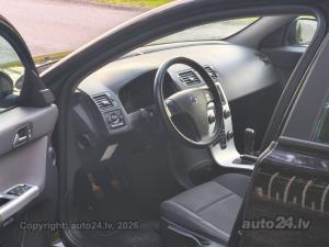 Вольво В50 2011 в Таллин, объемом двигателя 1.60 л и пробегом 280 тыс. км за 4800 €, фото 5 на AUTOMOTO.COM.LV