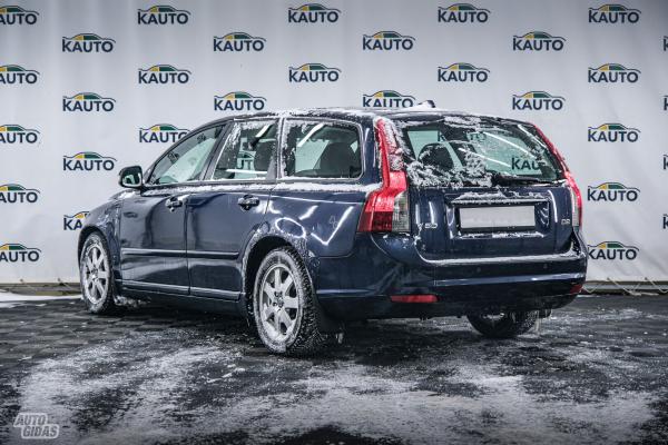 Volvo V50 2012 in Kaunas, with an engine capacity of 1.60 L and mileage of 266 thousand km for 4390 €, photo 4 on AUTOMOTO.COM.LV
