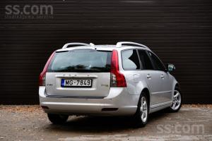 Вольво В50 2012 в Рига, объемом двигателя 1.60 л и пробегом 0 тыс. км за 4990 €, фото 4 на AUTOMOTO.COM.LV