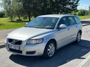 Volvo V50 2012 Rīga, ar dzinēja tilpumu 1.60 L un nobraukumu 195 tūkst. km par 2400 €, foto  vietnē AUTOMOTO.COM.LV