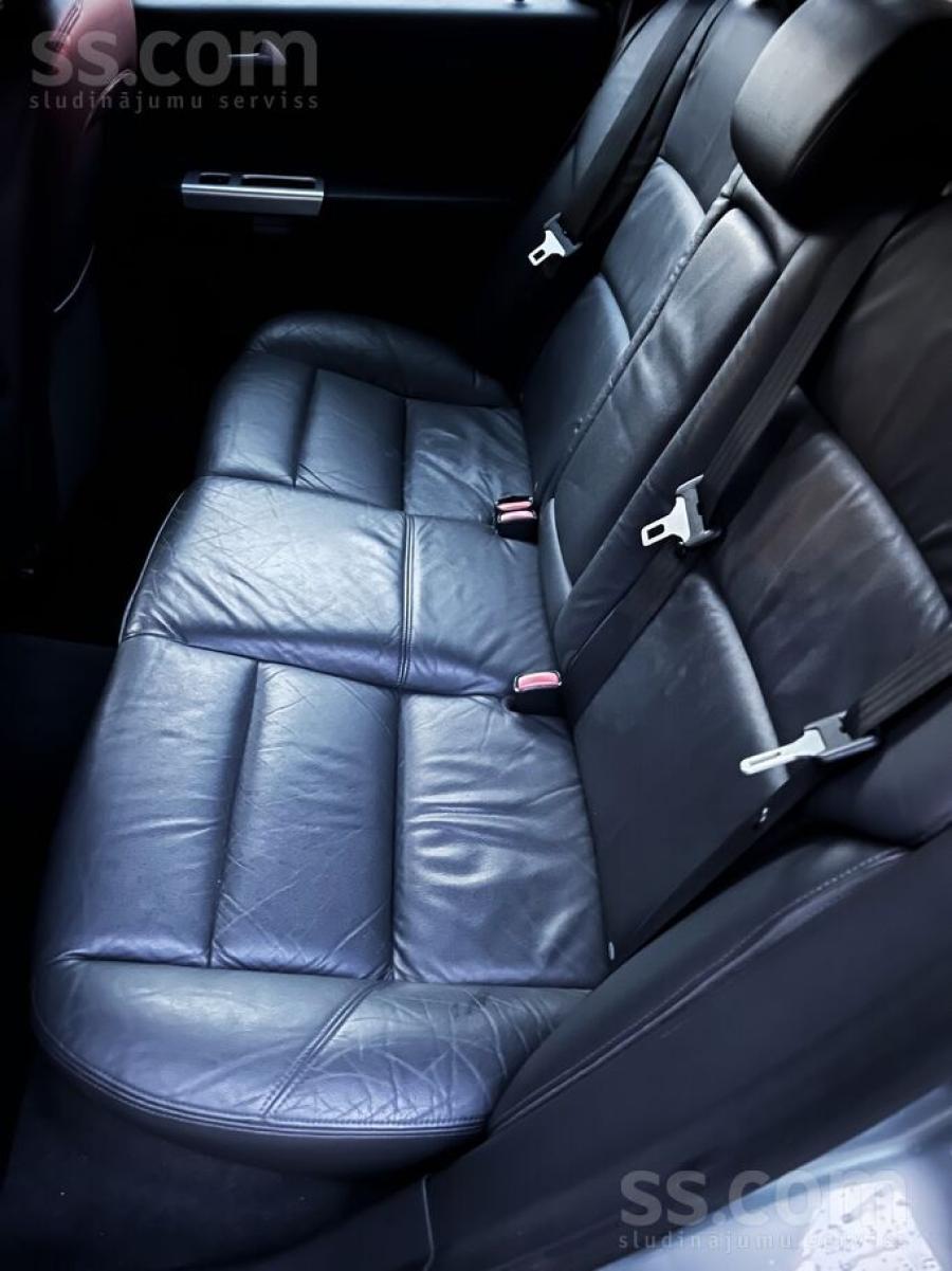 Volvo V50 2012 Rīga, ar dzinēja tilpumu 1.60 L un nobraukumu 313 tūkst. km par 3794 €, foto 9 vietnē AUTOMOTO.COM.LV